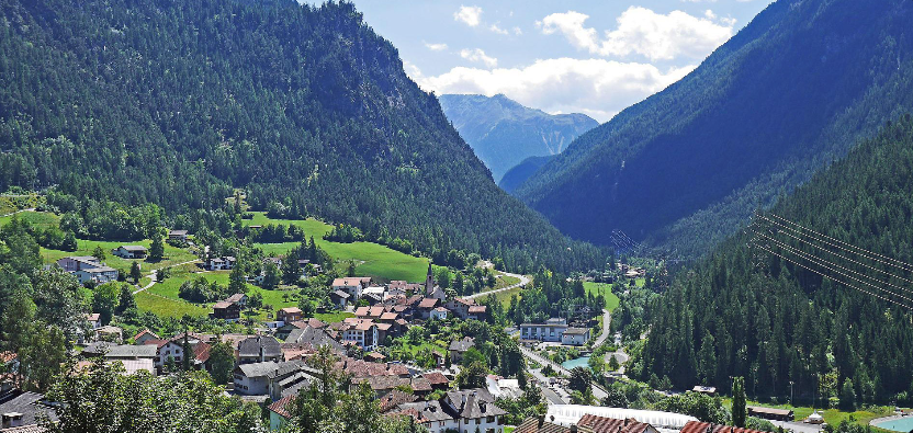 Albula Pass in Switzerland, marvel with a view | ROUVY