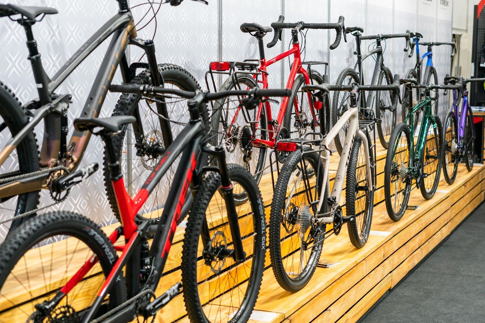 Best Bike Brands 2026: Bicycle Companies We Trust | ROUVY