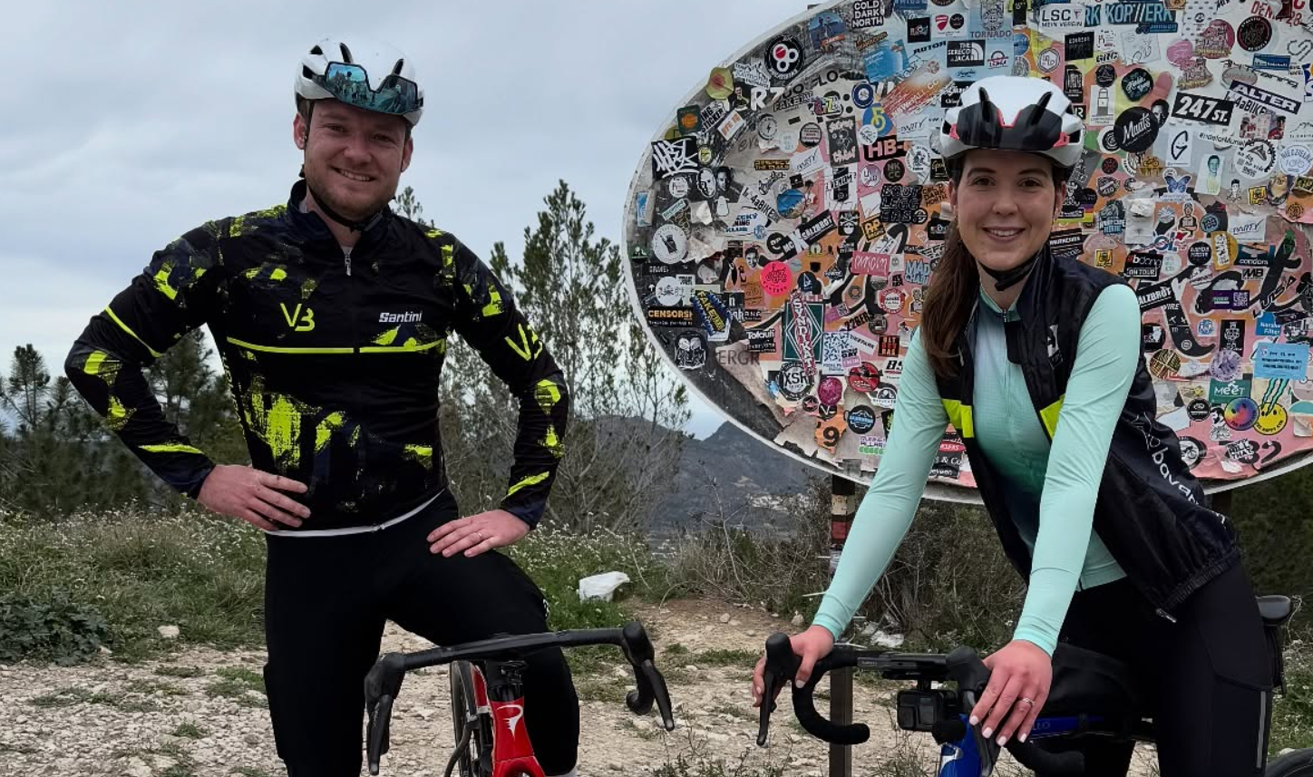 Amy & Kyle – Cycling around the world | ROUVY Unchained (Ep. 2) | ROUVY