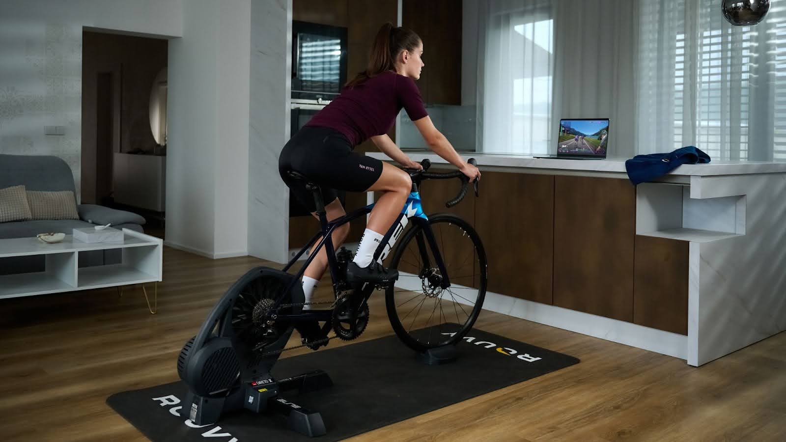 Average Cycling Speed: Benchmarks & How to Get Faster | ROUVY