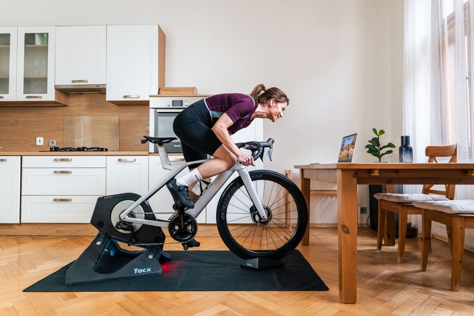 Best indoor cycling setup: Build your ultimate pain cave | ROUVY